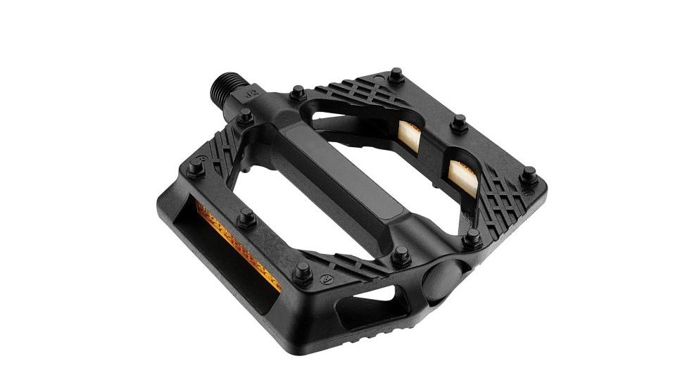 GIANT PLATFORM PLASTIC PEDAL - Hermanus Cycles